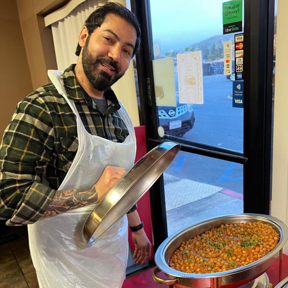 Eat This, Riverside: Haleem and Halwa from the Iftar Buffet at Mirchi ...