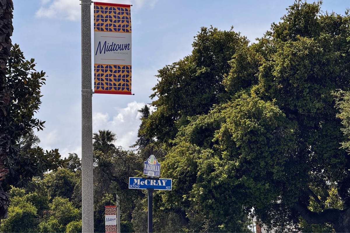 Midtown Signs Signal New Identity for Magnolia Center