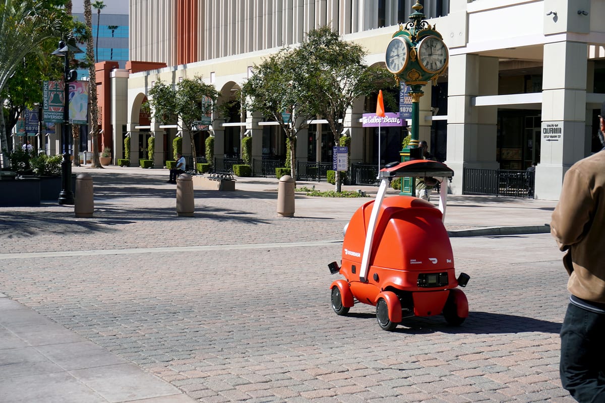 DoorDash Brings Autonomous Delivery Robot to Riverside Streets