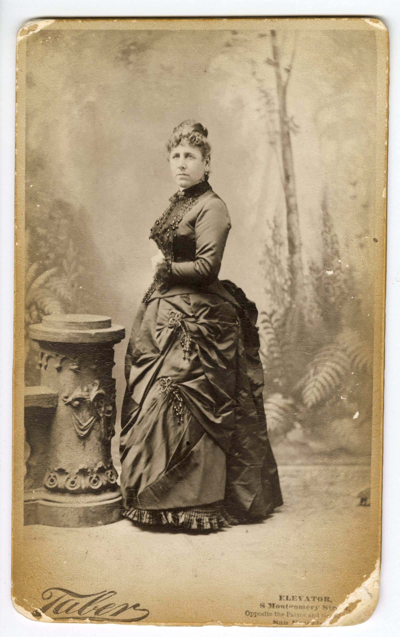 Exploring Love and Courtship in the Victorian Era at the Heritage House