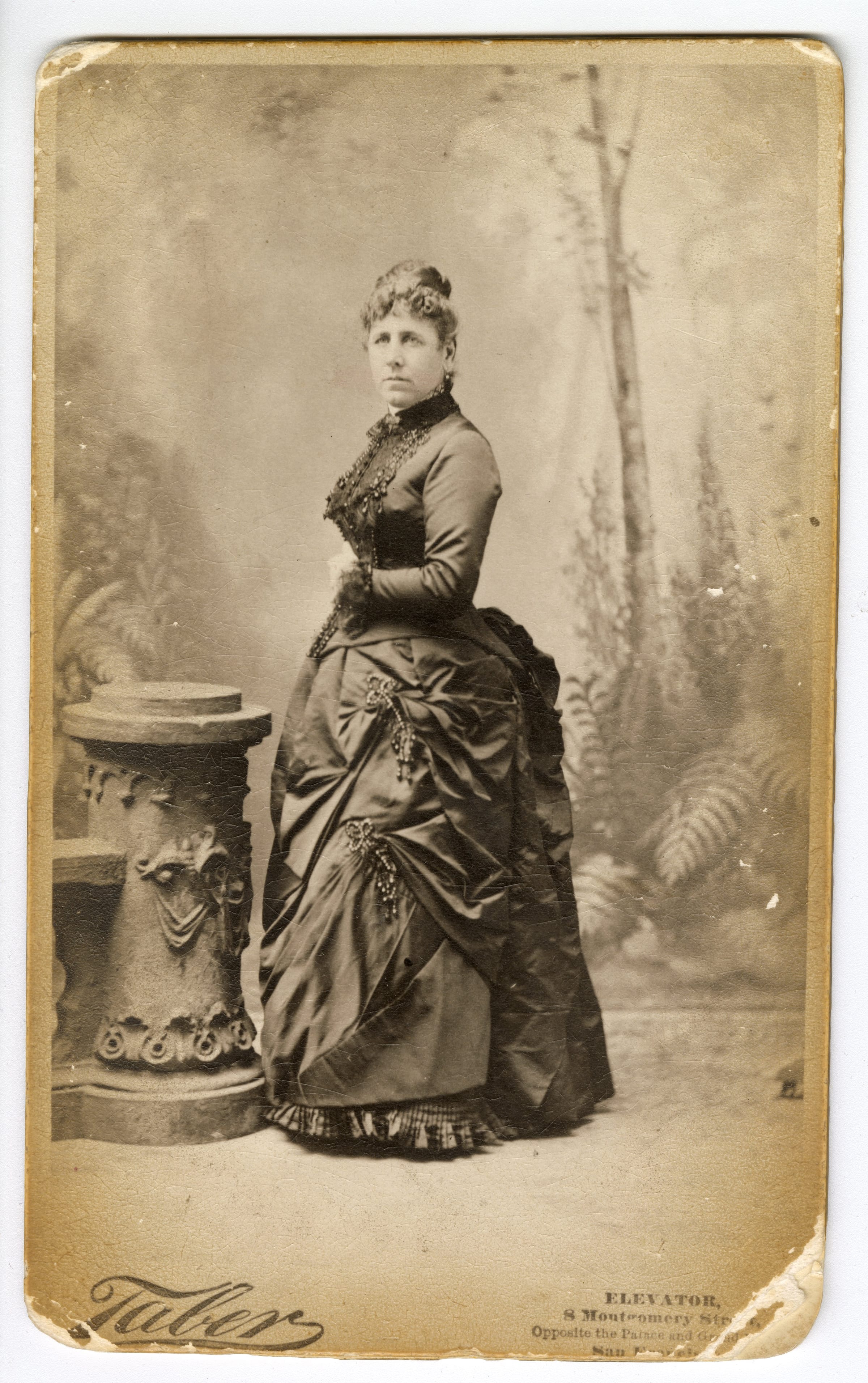 Exploring Love and Courtship in the Victorian Era at the Heritage House